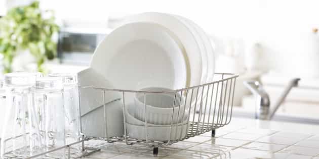 What Cannot be Used to Dry Utensils? Guide for Food Handlers